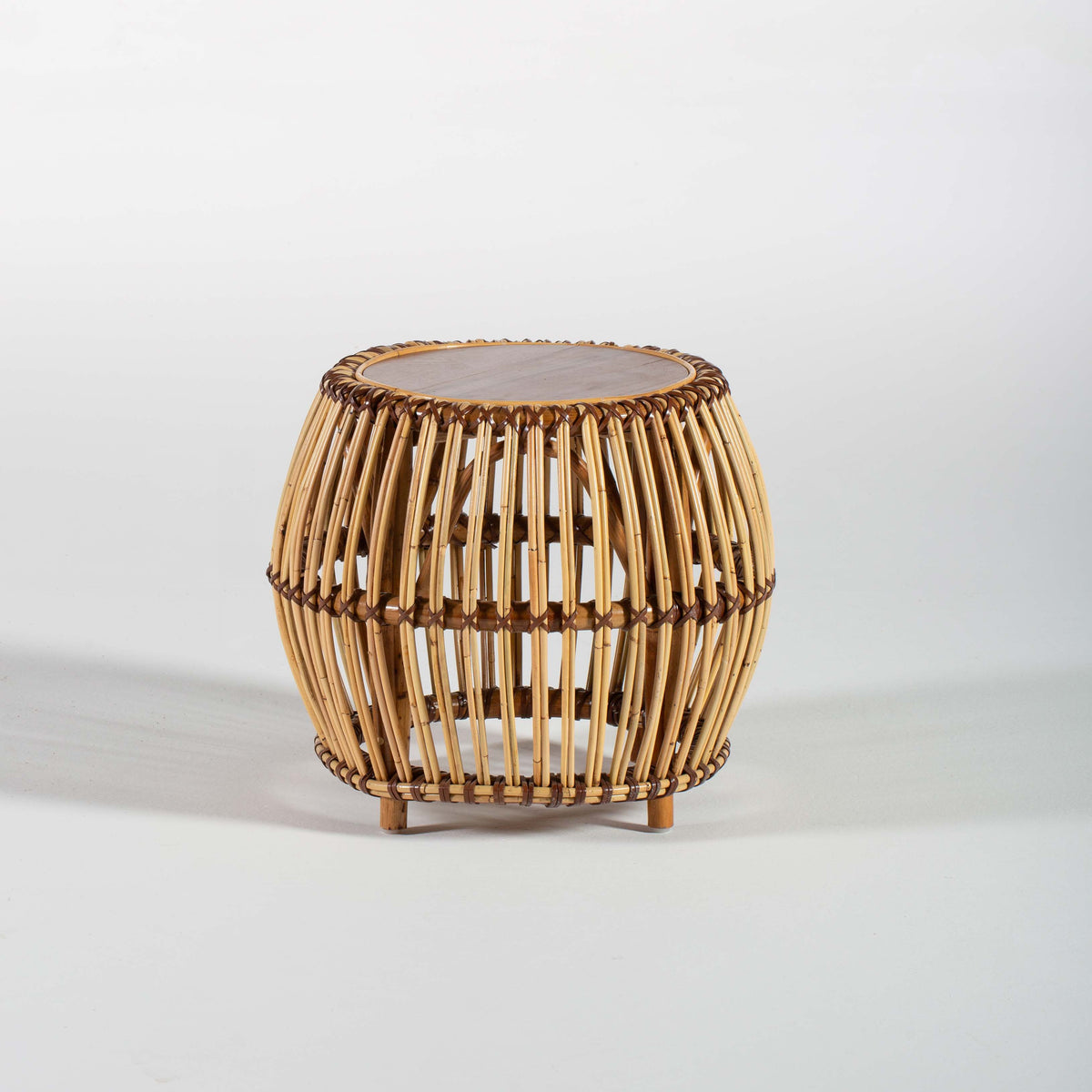 Trani Sehpa – Irmaklar Bahcce